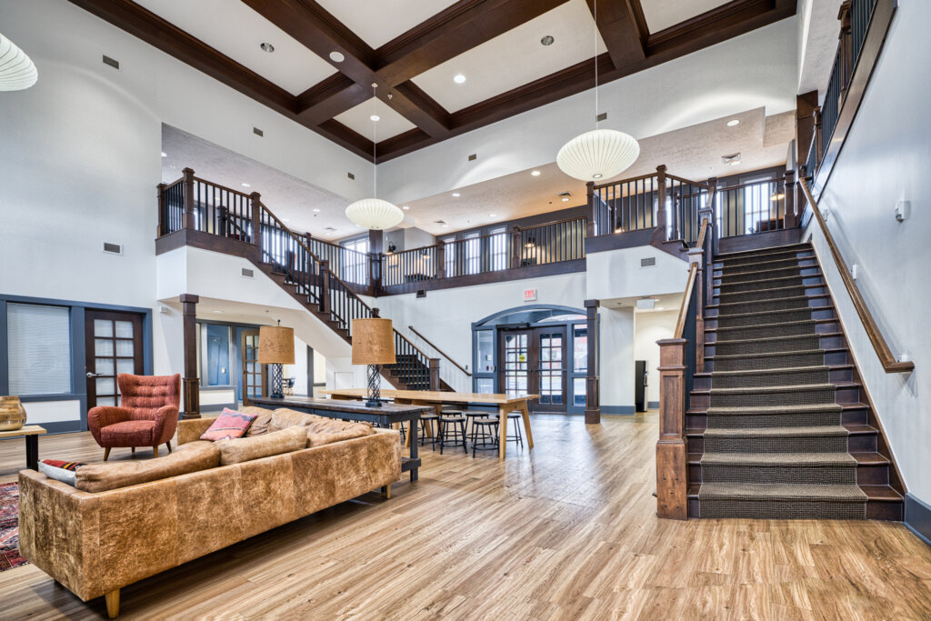 Clubhouse With Private & Group Study Lounges - 48 West